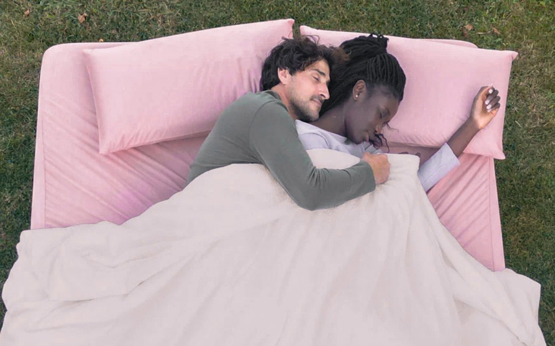 What couples in different relationship stages want on Valentine's Day ...